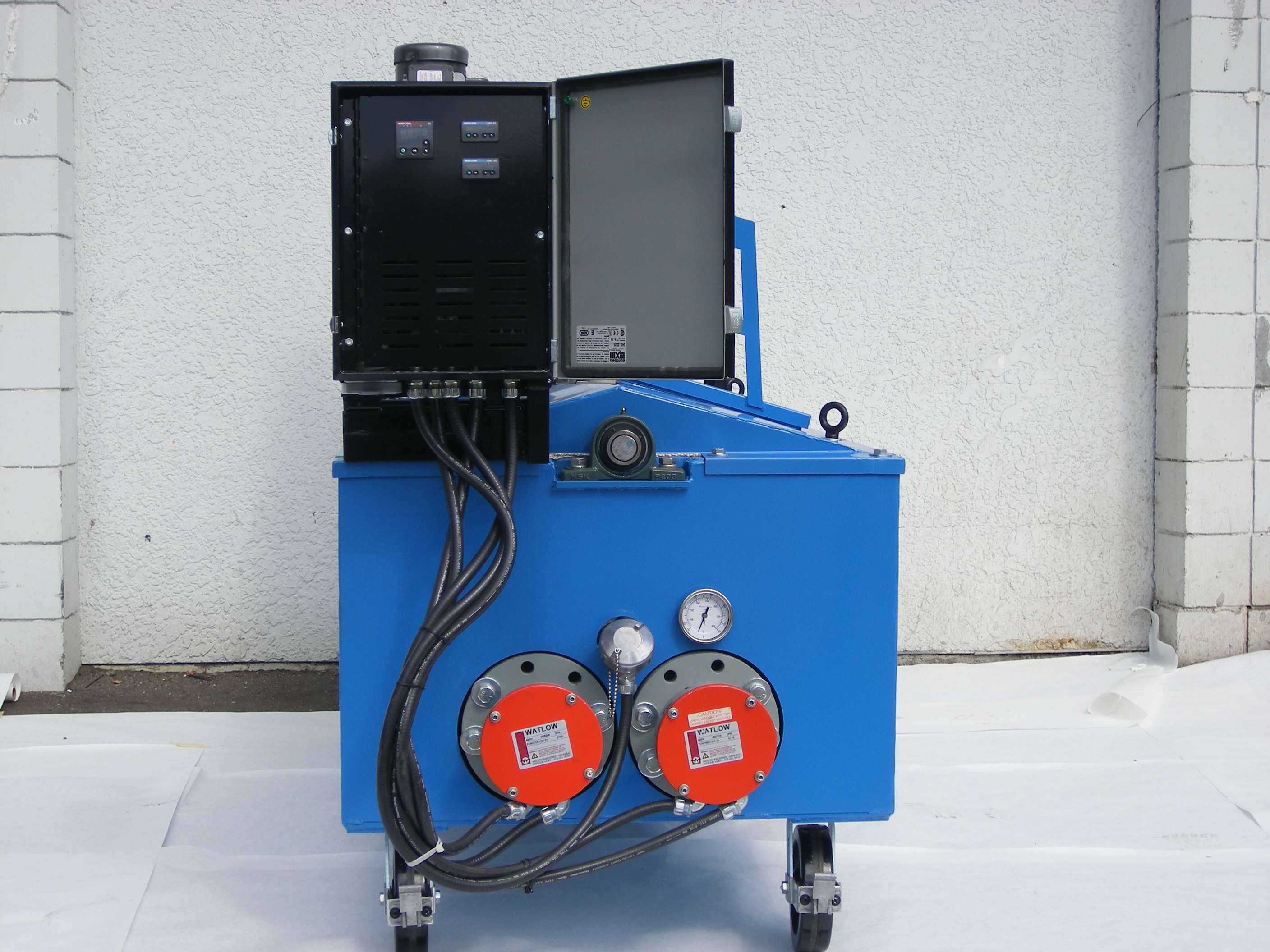 Electric Melters | Products | A&A Melters
